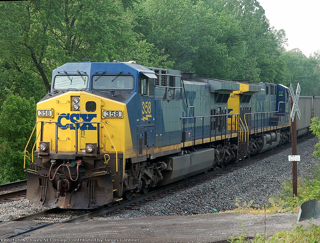 CSXT 358 East